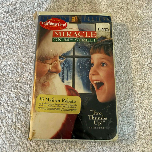 20th Century Studios | Media | 2th Century Fox Miracle On 34th Street ...